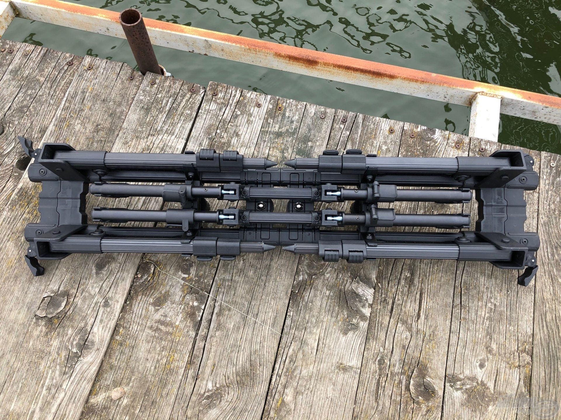 Carp Expert Neo Giant Rod Pod - Haldorádó horgász áruház